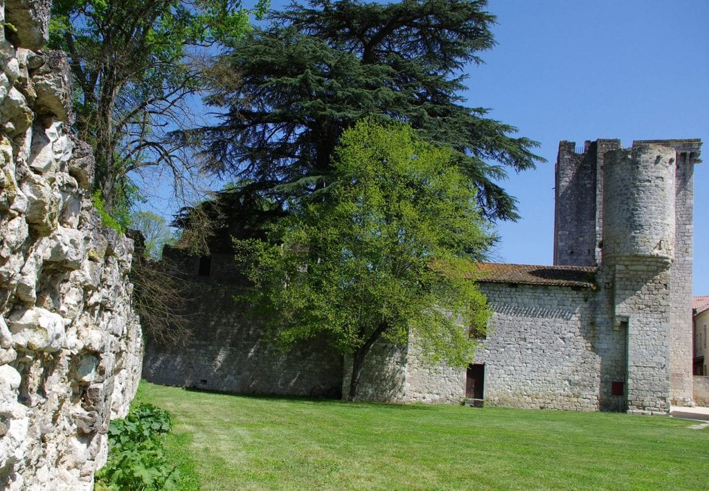 Le Refuge, Pool, Sauna, Hot tub, 3km to Historical Eymet, France